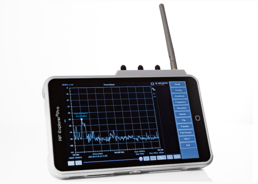RF Explorer Pro Touchscreen Spectrum Analyzer introduced by RF Venue ...